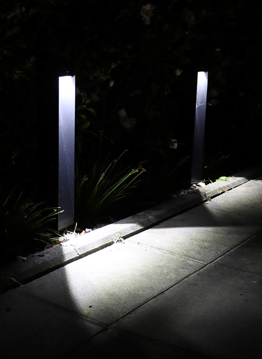 Solar Architectural Path Light – Vectral Lighting
